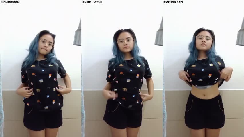 Video Bokep ABG Tocil Pirang Kacamata Sange Viral indo