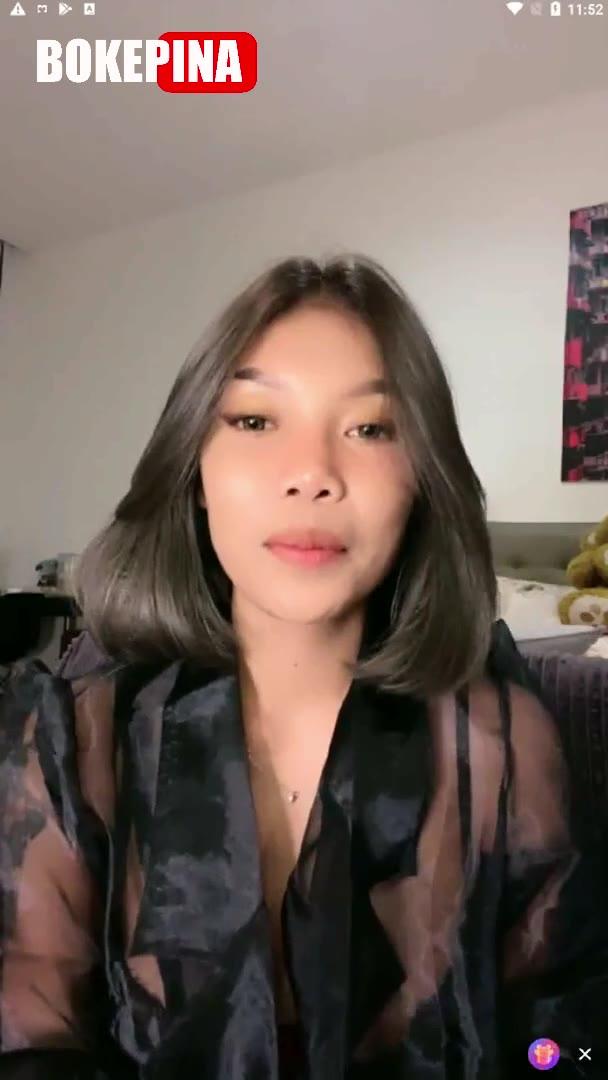 Miss Dee Pake Kebaya Hitam Manis - IndoColmek - Nonton Video Live Colmek Indo Terbaru