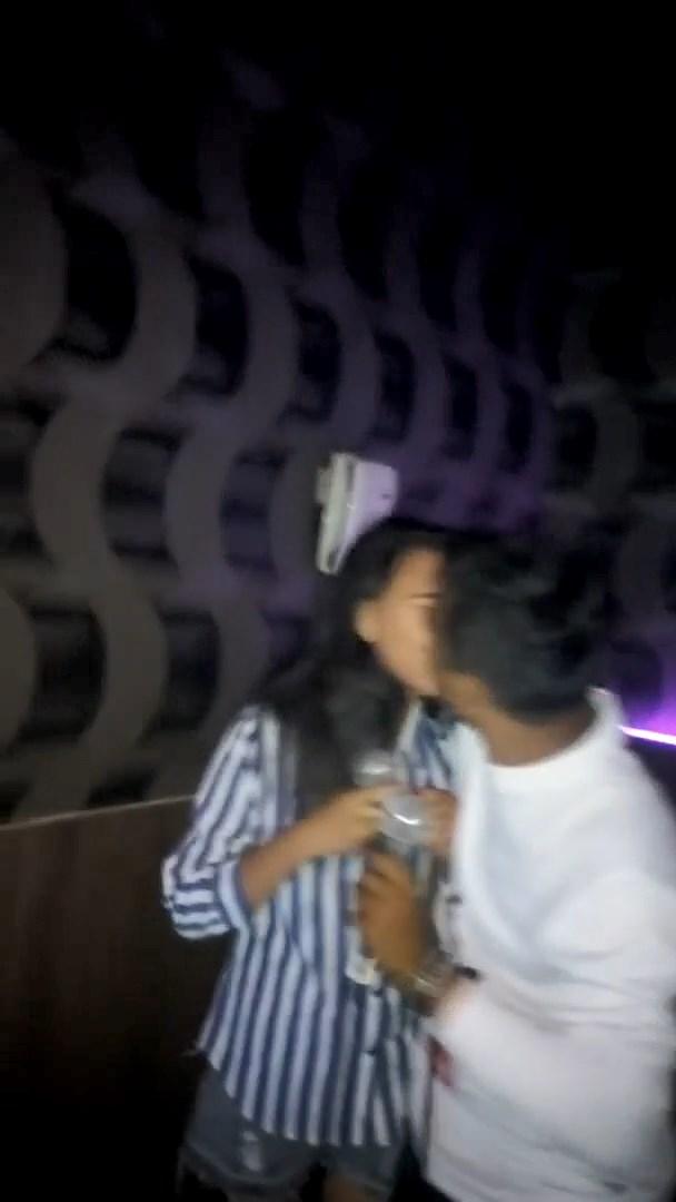 Lc Di Cium Om Om Di Karoke Part 2 - Bacol - Kumpulan video bacol twitter viral indo terbaru